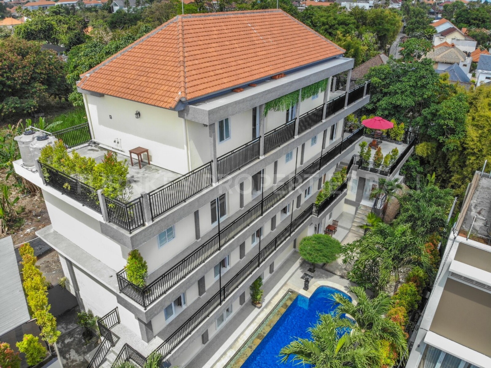 RARE ! Highly Profitable 27 Bedroom Villa Near Echo Beach, Canggu Bali ...