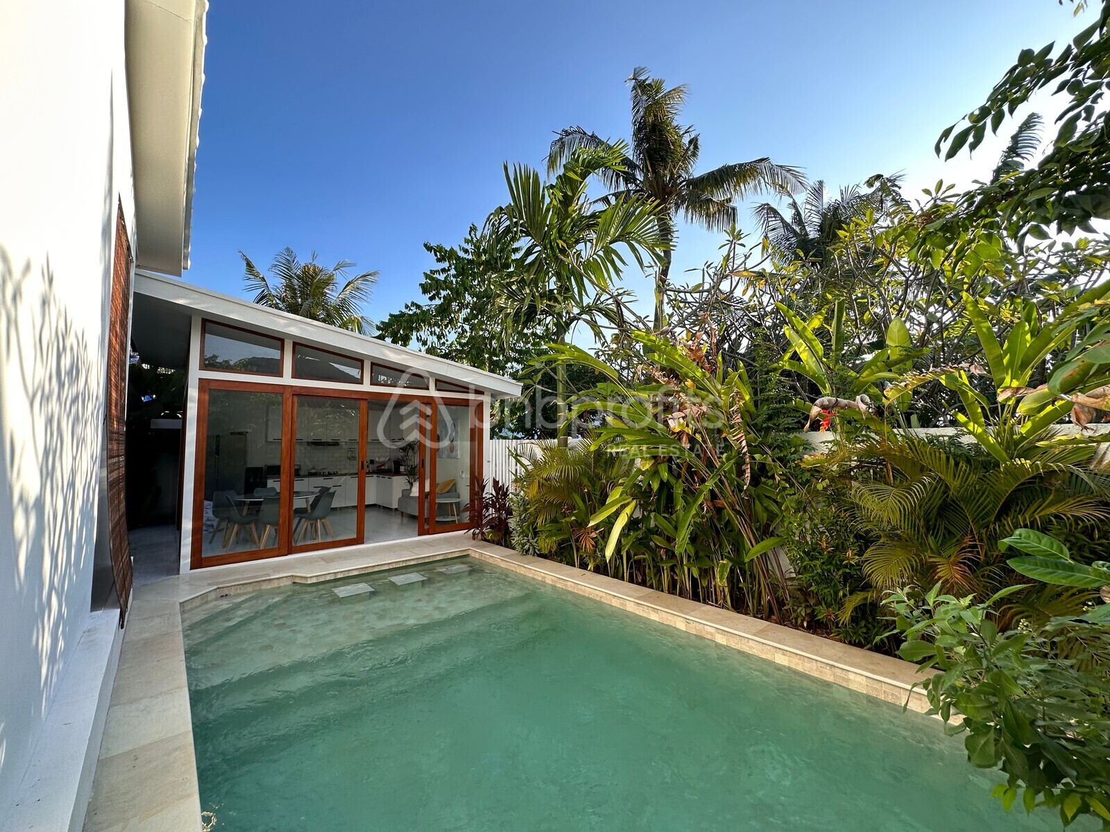Investment Opportunity, Spacious and Modern 4 Bedroom Villa in Berawa ...